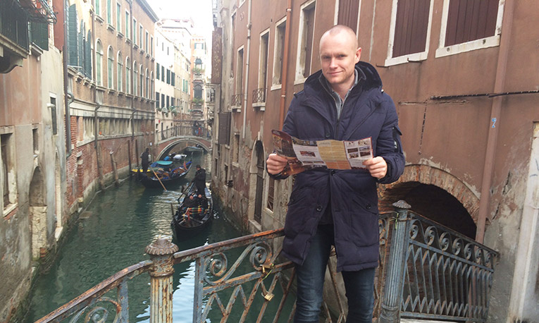 Lee Carlin | The Intern Group Staff Interview