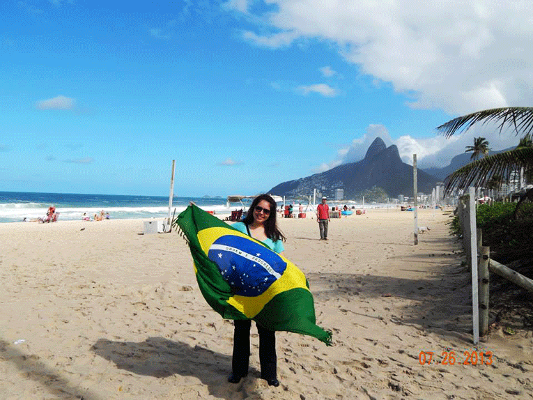 Stephanie Piña | Sol Abroad Staff Interview