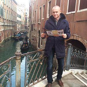 Lee Carlin | The Intern Group Staff Interview
