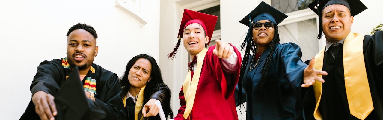 12 Best Places to Study Abroad for Education Majors