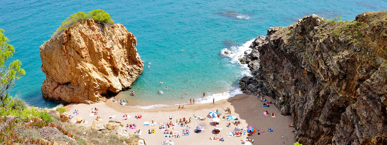 5 Popular Jobs in Foreign Countries | GoAbroad.com