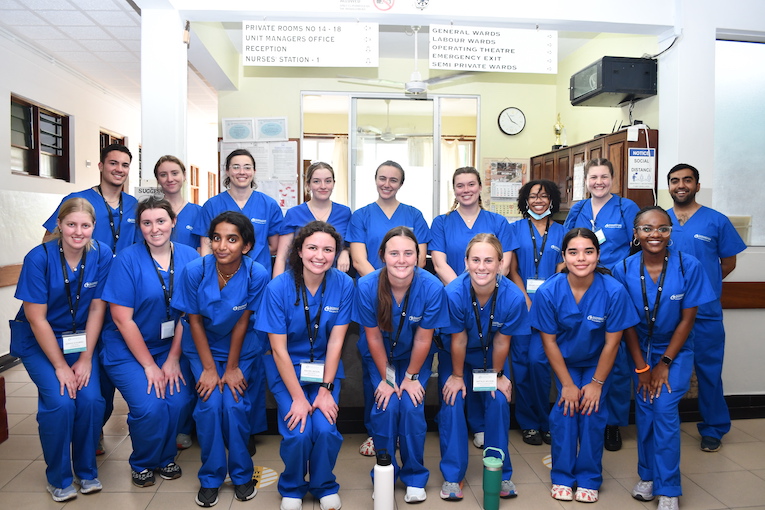 9 Meaningful Medical Internships Abroad for Undergraduates